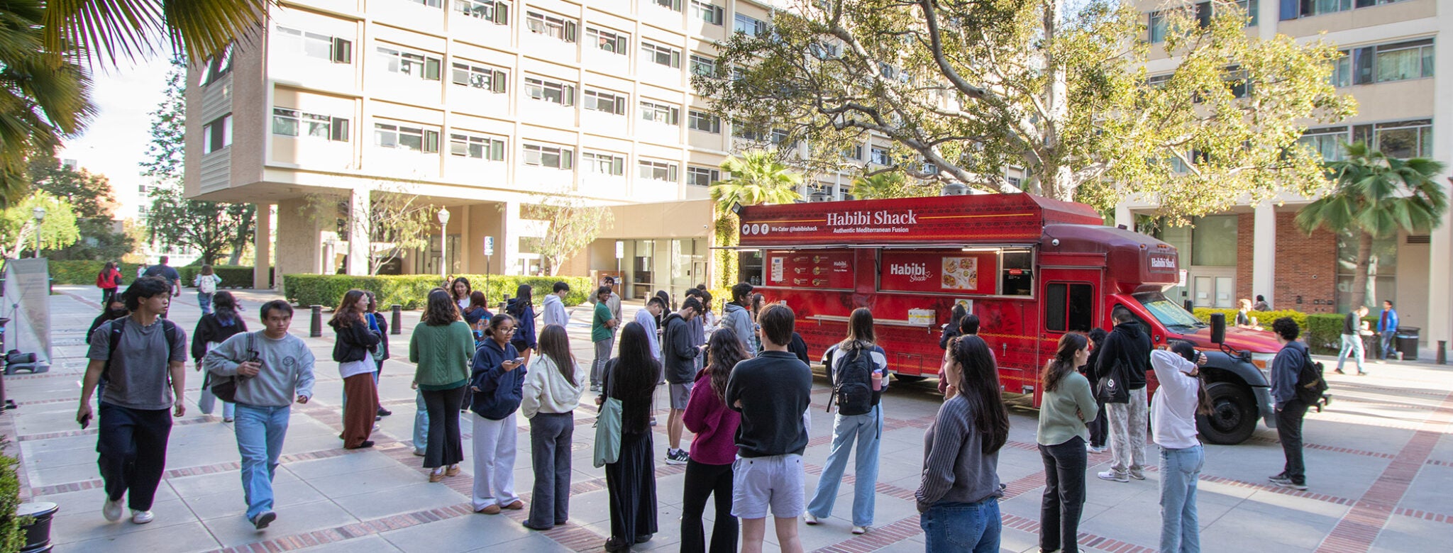 Food Trucks – Dining